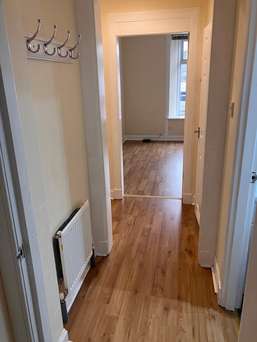 1 Bedroom Ground Floor Flat Let in Falkirk, FK1