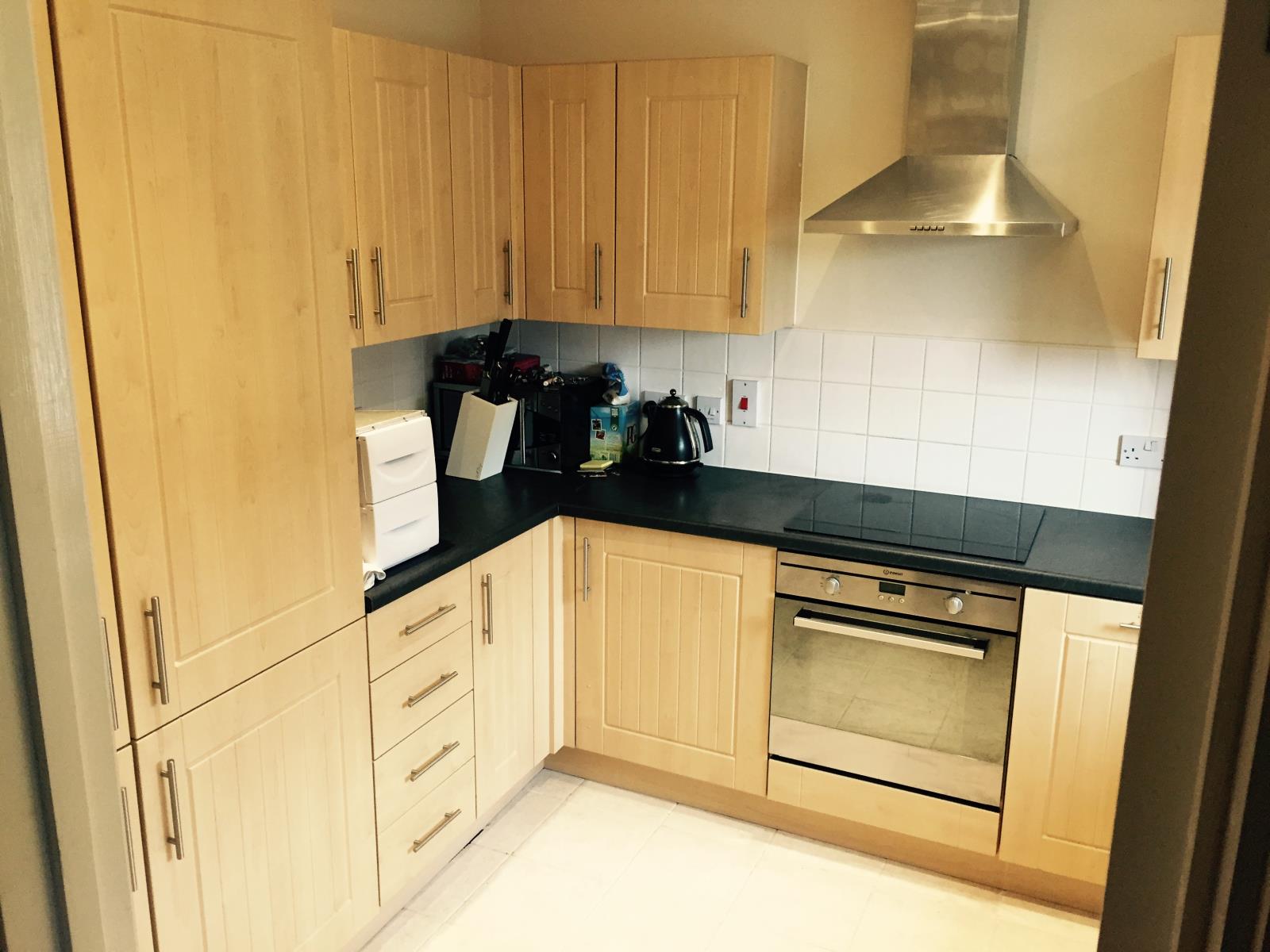 3 Bedroom Semi-Detached House Sold in Leeds, LS26