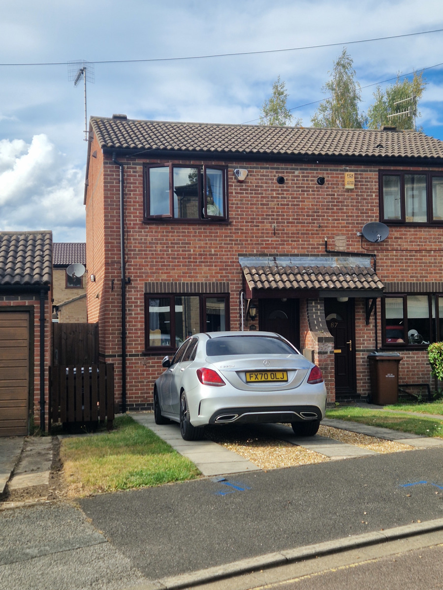 2 Bedroom Semi-Detached House For Sale in Nottingham, NG7