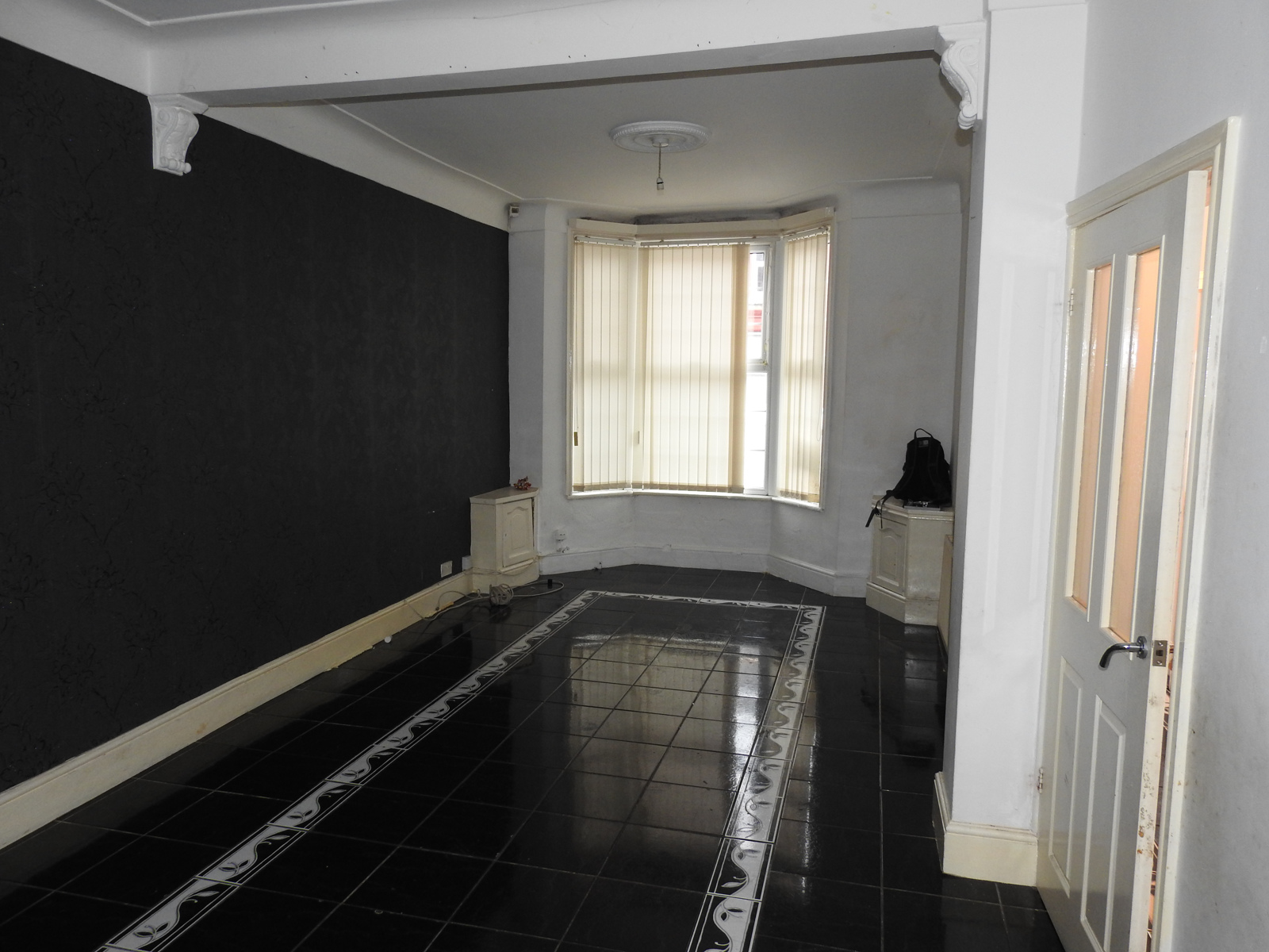 3 Bedroom Terraced House Sold in Liverpool, L6