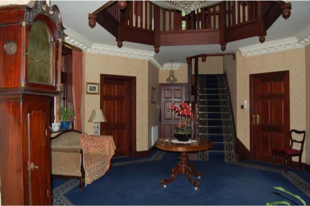 6 Bedroom Detached House Sold in Chester, CH1