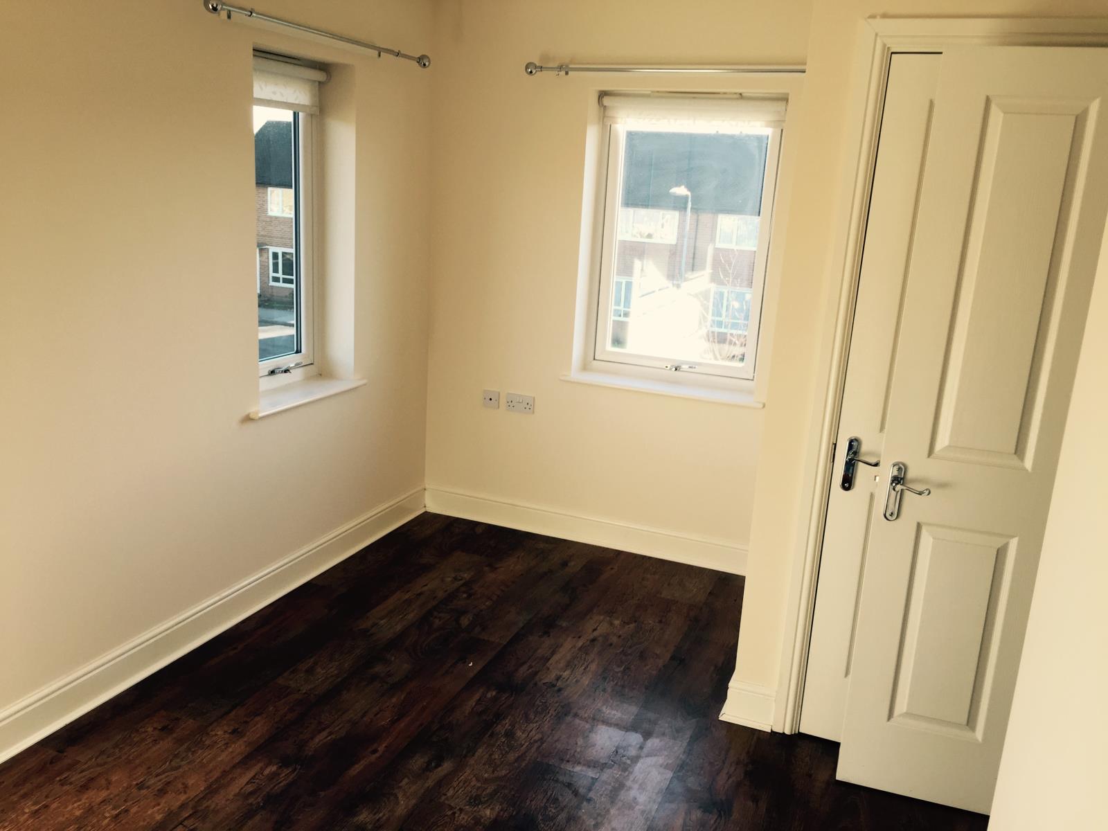 3 Bedroom Semi-Detached House Sold in Leeds, LS26