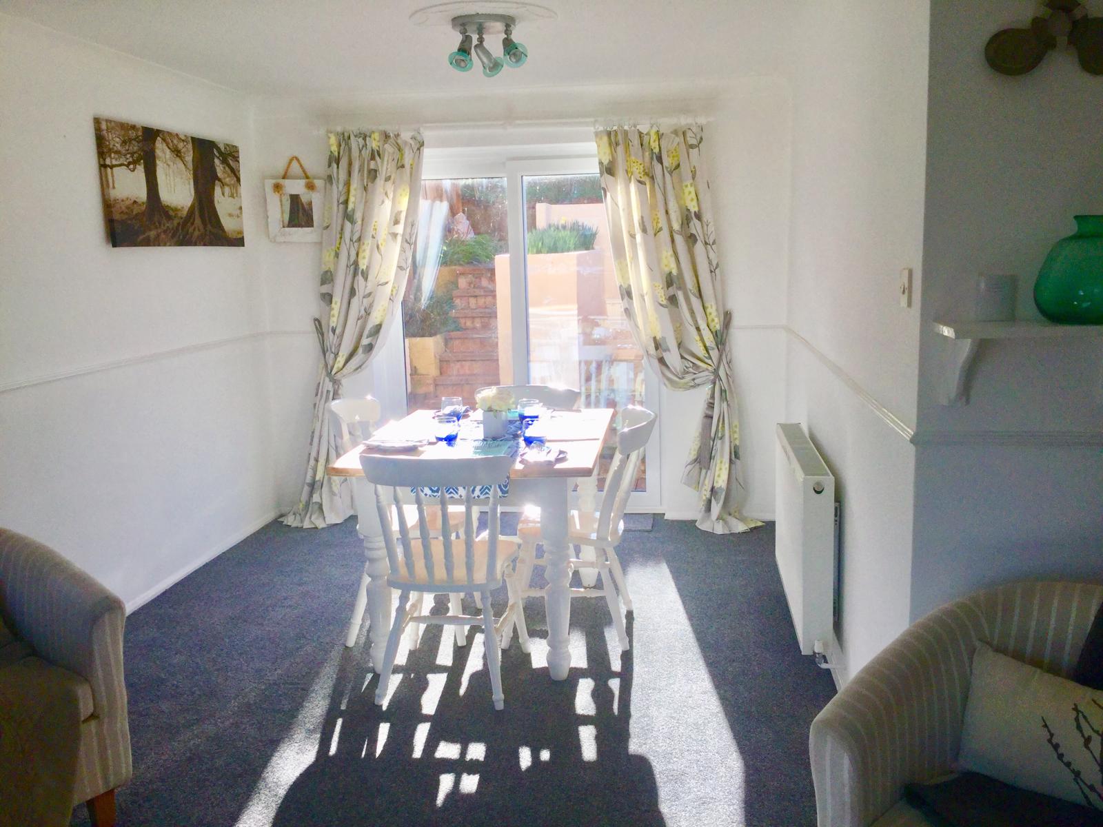 2 Bedroom Terraced House Let In Newton Abbot Tq12