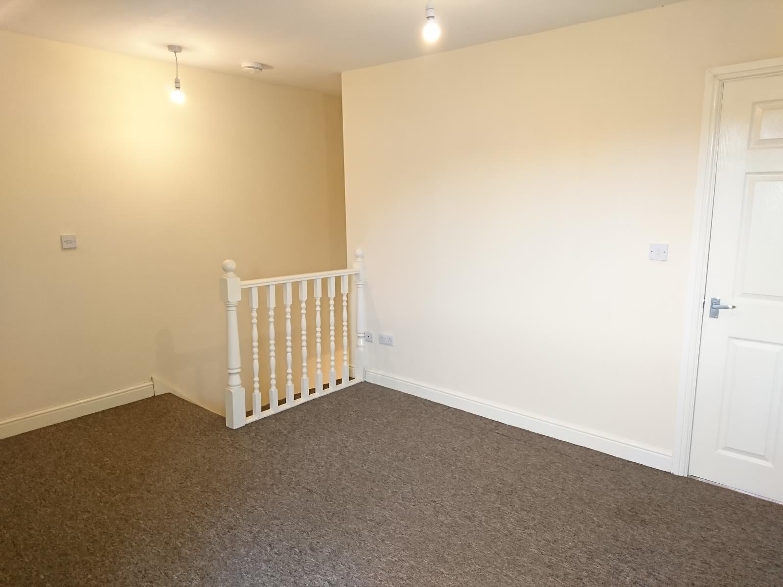 1 Bedroom Flat Let in Sheffield, S5