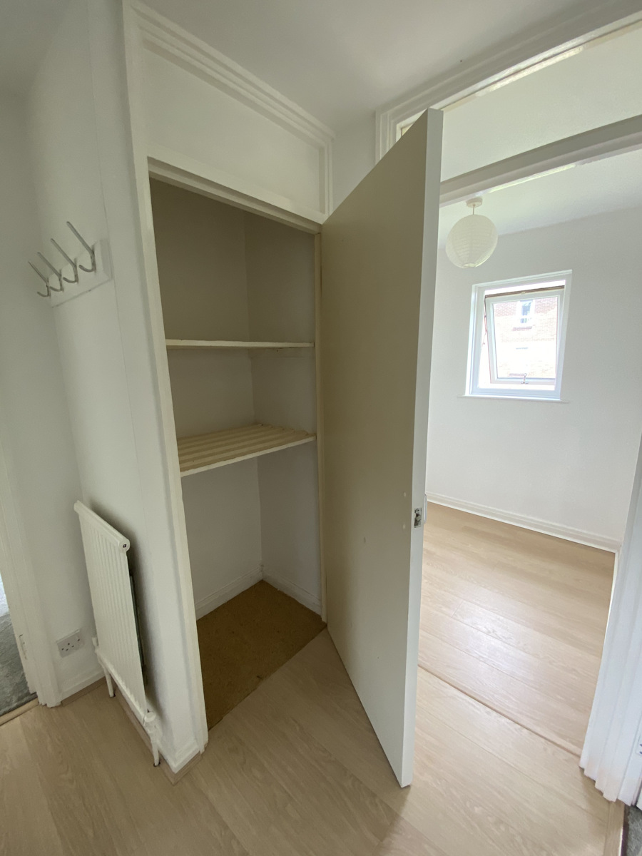 1 Bedroom Flat Let in Sheffield, S8