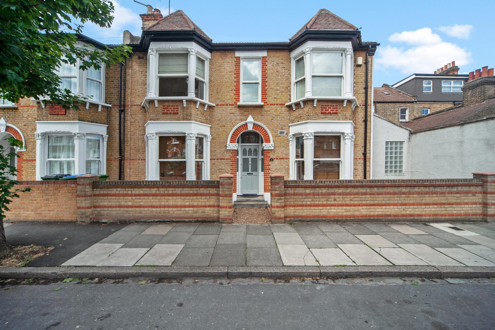 3 Bedroom End Terraced House Let In London Se10