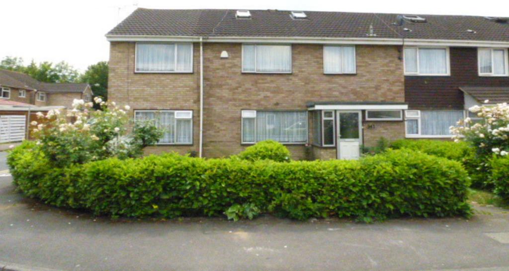 5 Bedroom End Terraced House Sold In Slough Sl2