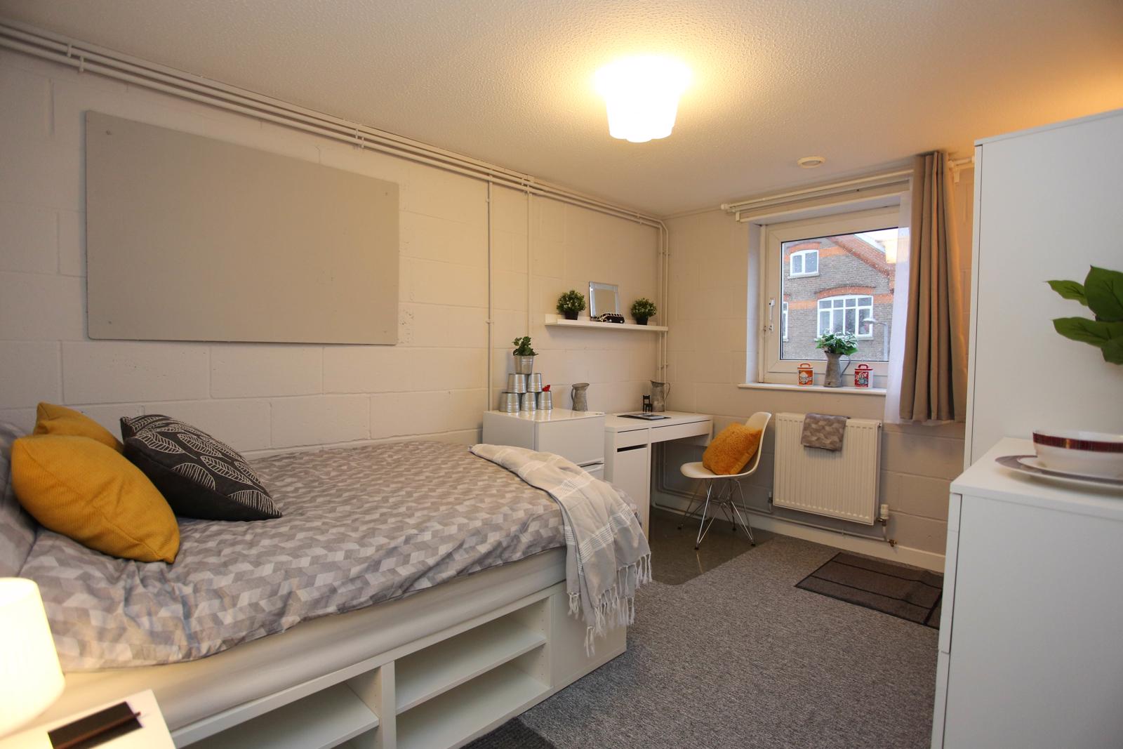 5 Bedroom Flat Let in Luton, LU1