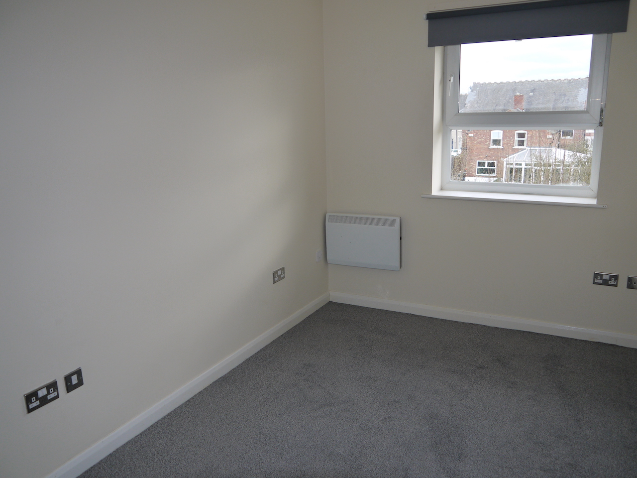 2 Bedroom Apartment Sold in Nottingham, NG2