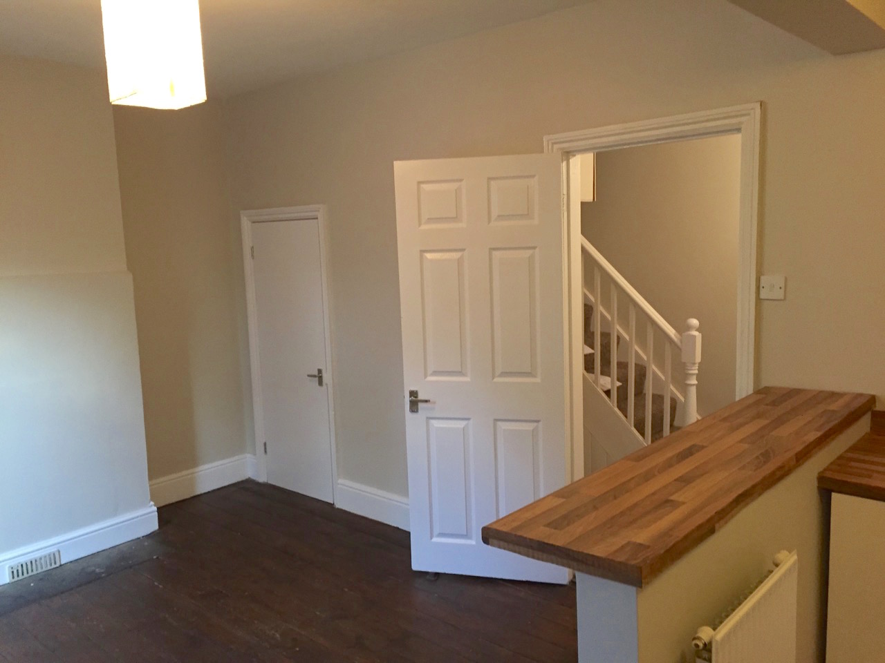 3 Bedroom End Terraced House Let In Reading Rg1
