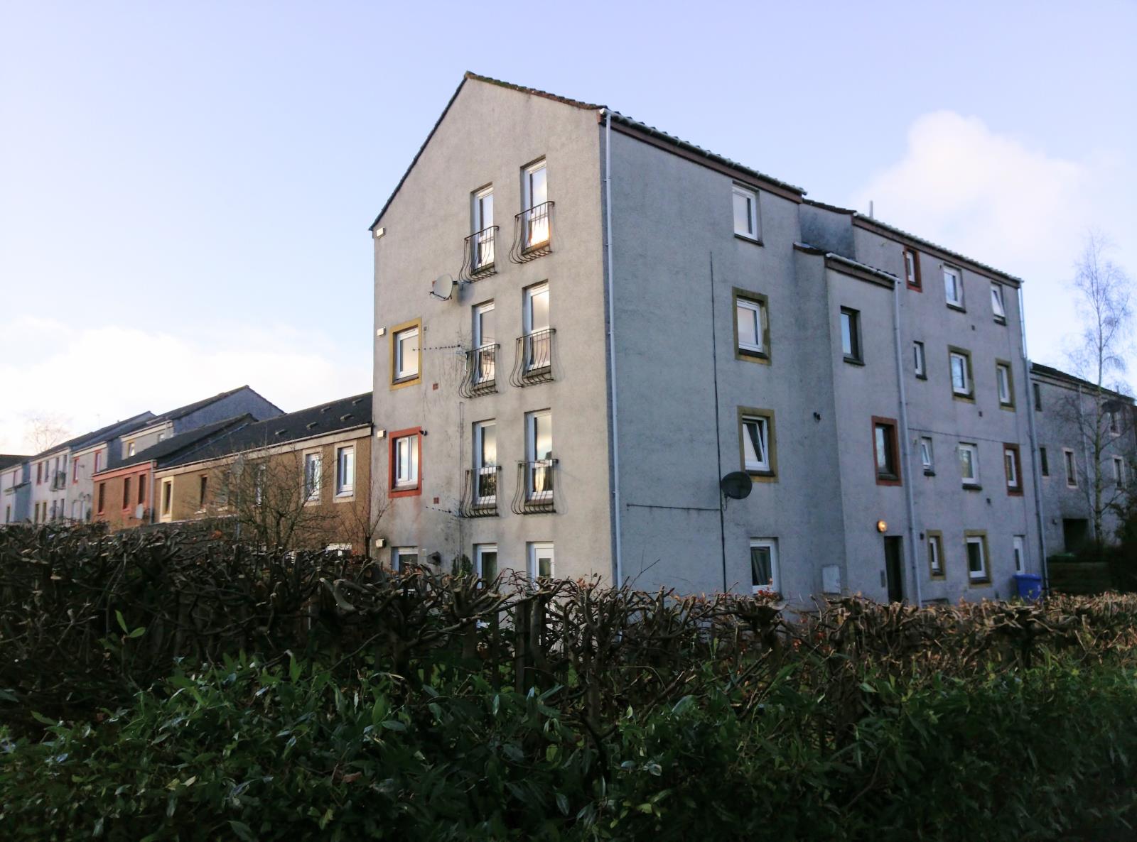 1 Bedroom Flat Sold in Glenrothes, KY7