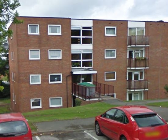 2 Bedroom Ground Floor Flat Let in Wolverhampton, WV3