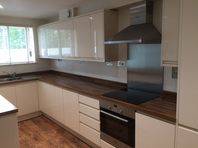 3 Bedroom House Share/Rent A Room Let in Erith, DA18
