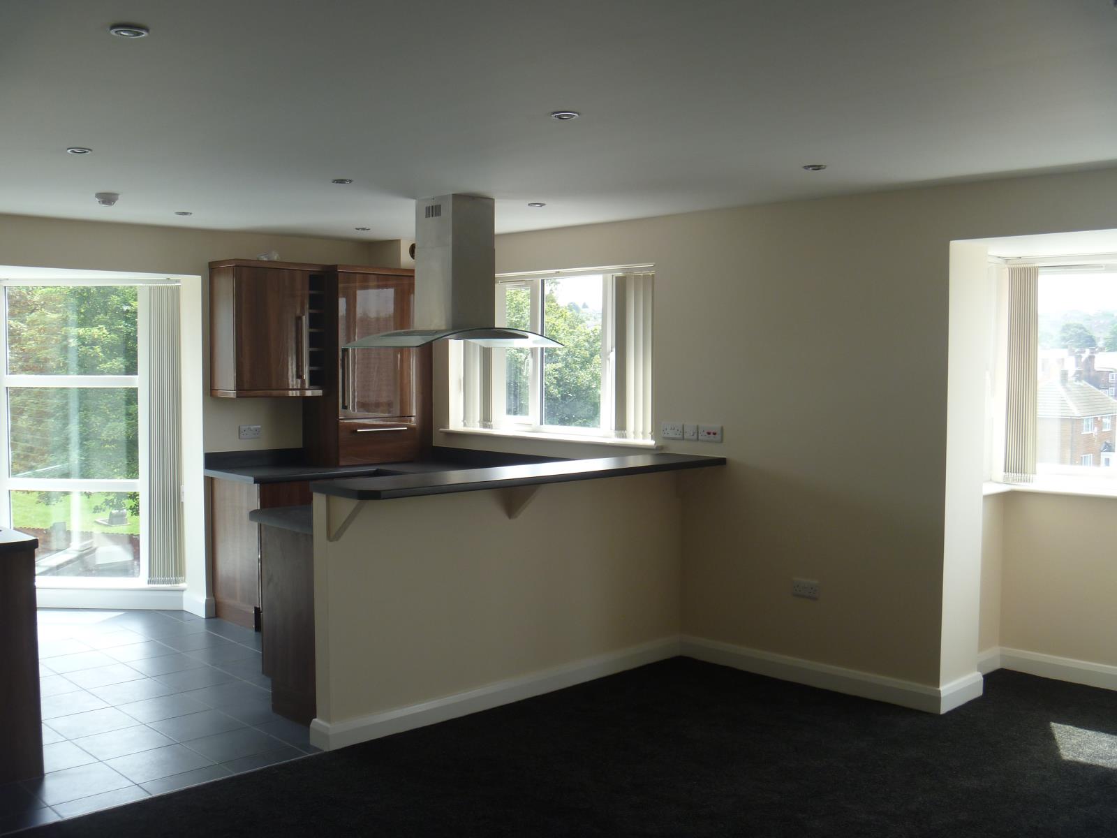 2 Bedroom Apartment Let in Rotherham, S60