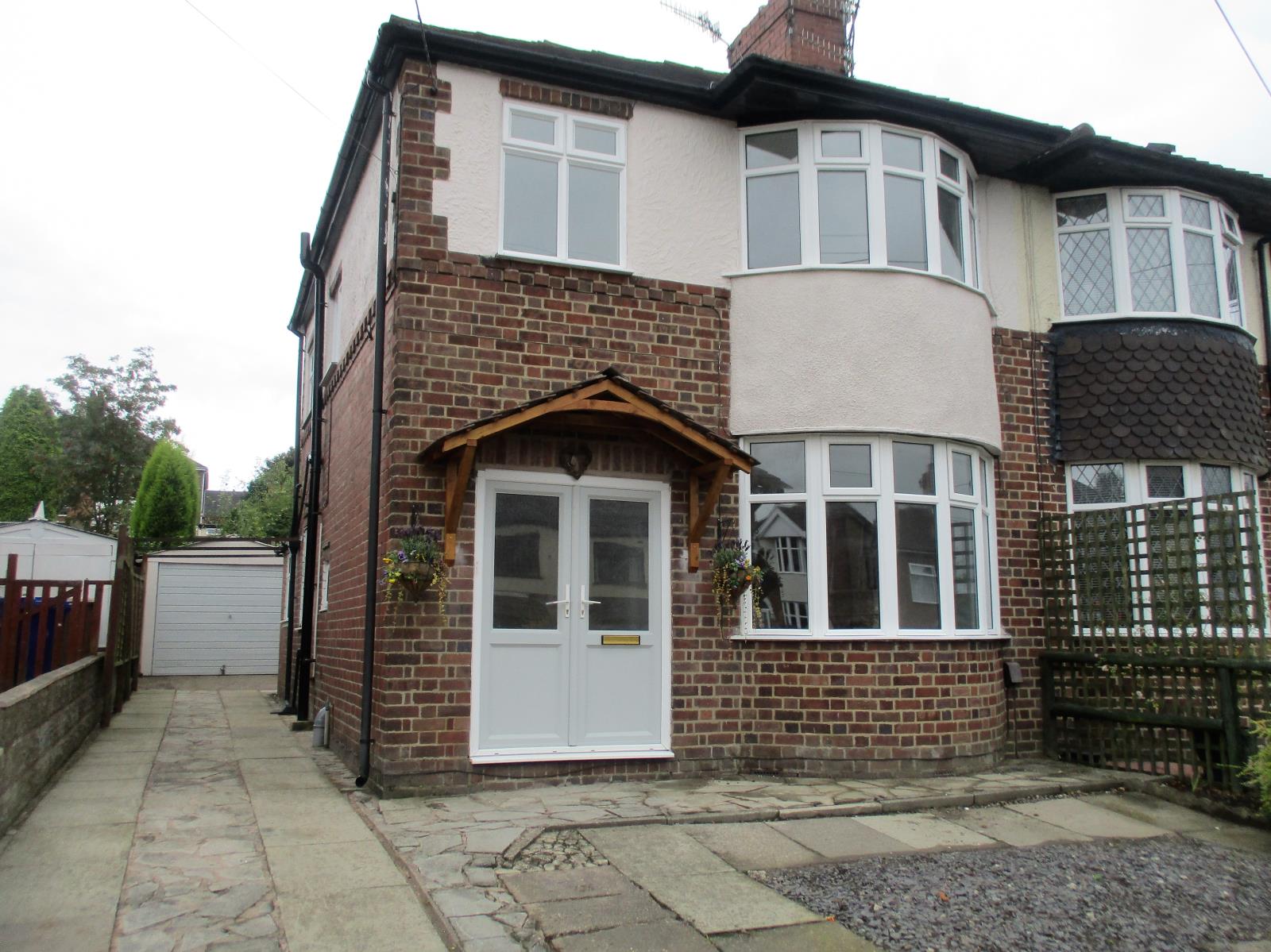 3 Bedroom Semi Detached House Sold In Stoke On Trent St6