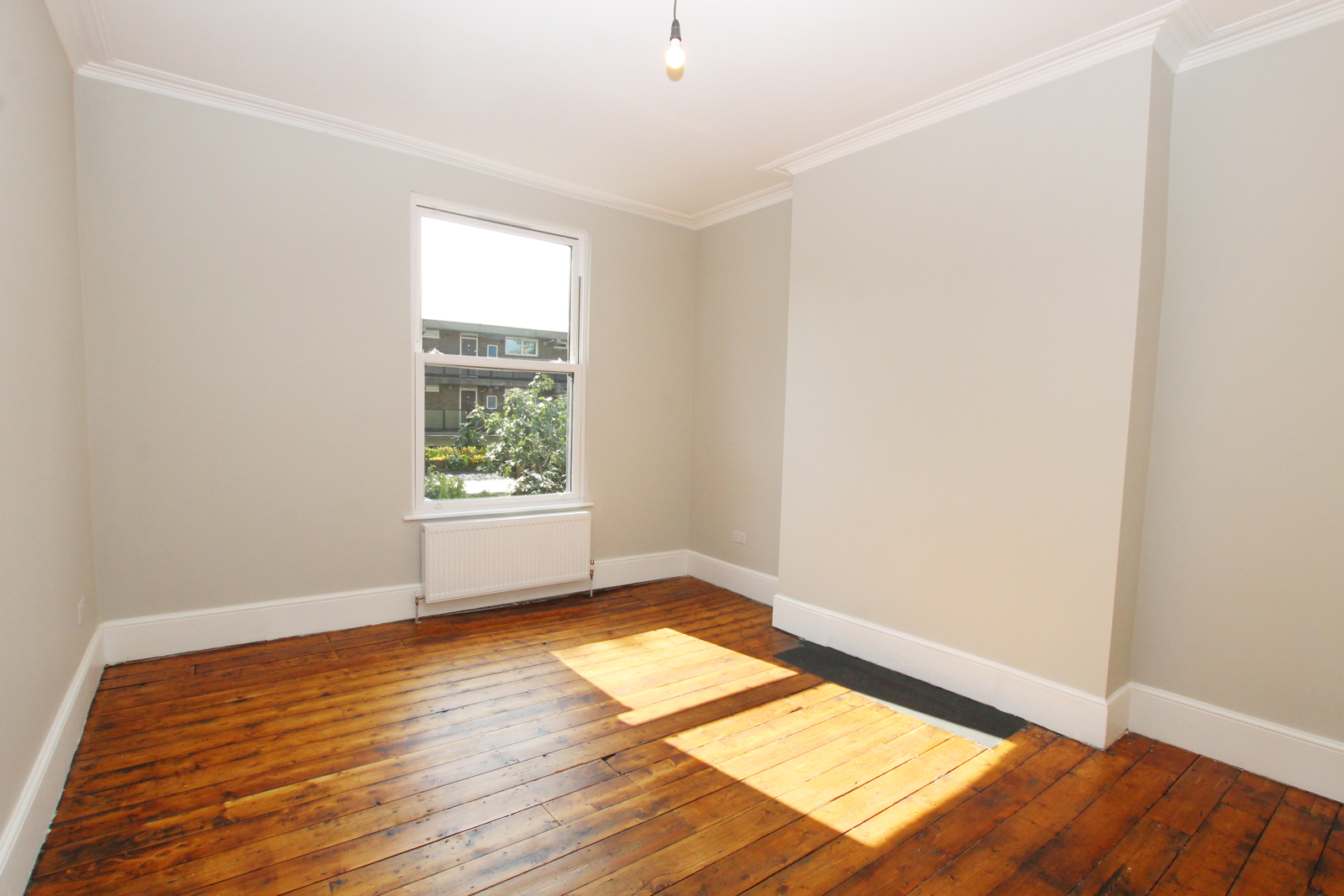 6 Bedroom Terraced House Let in London, SW2