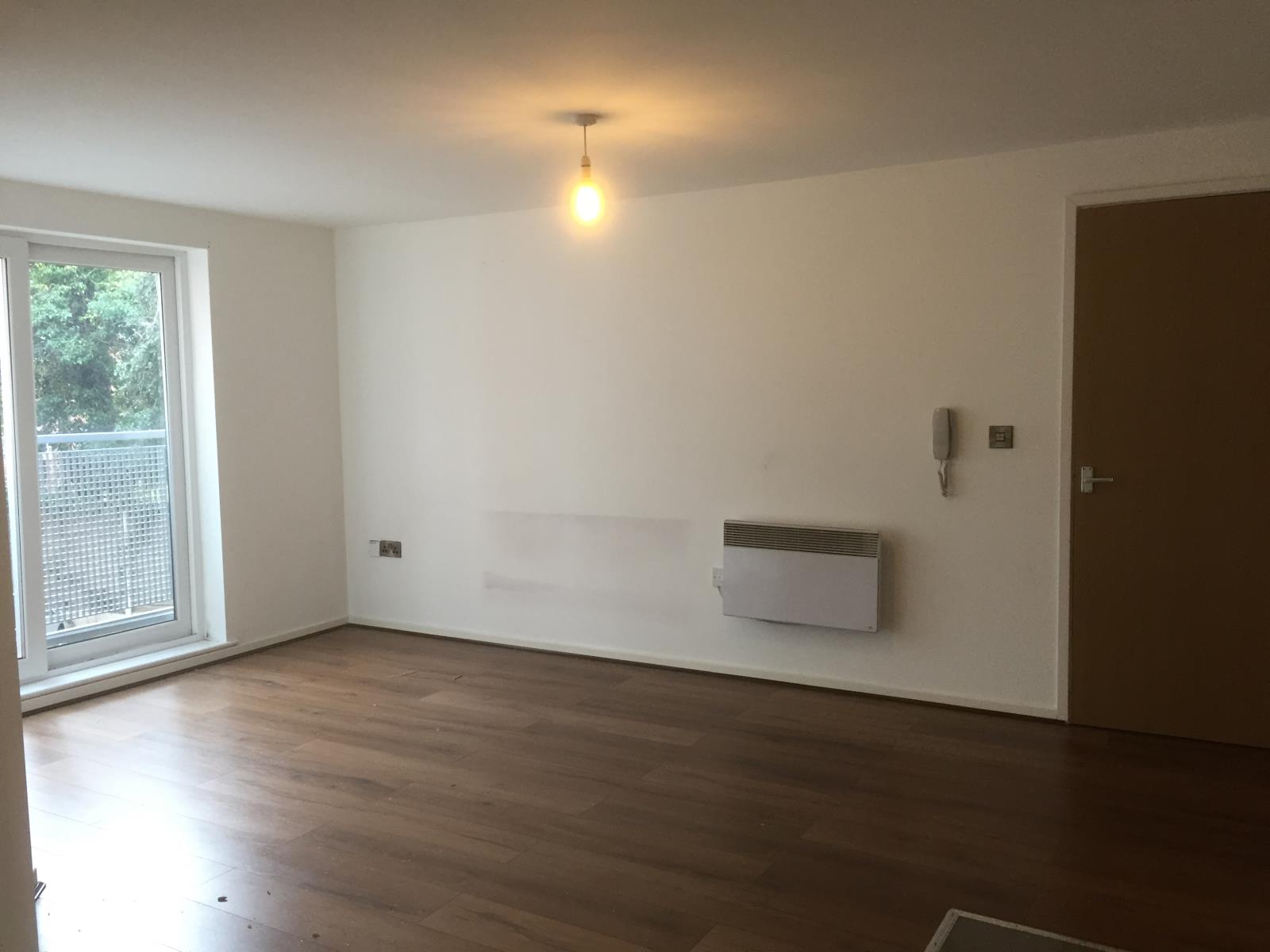 2 Bedroom Apartment Let in Manchester, M30