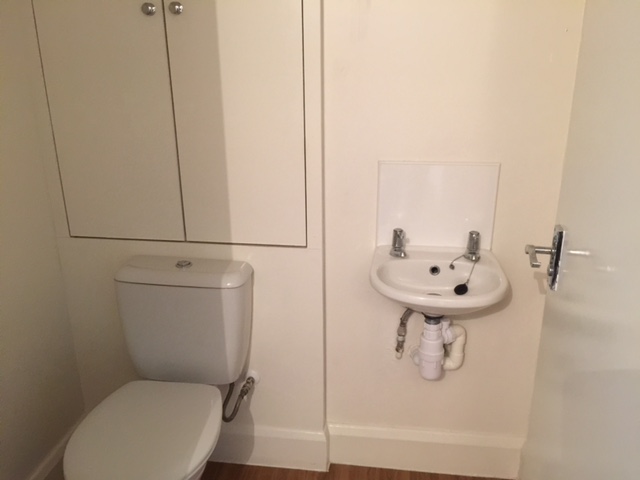 3 Bedroom House Share/Rent A Room Let in Erith, DA18