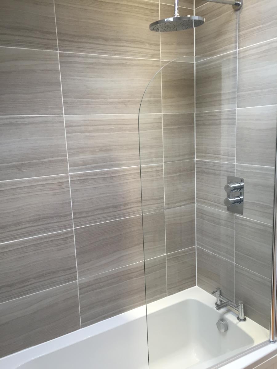 3 Bedroom Terraced House Let in Reading, RG30