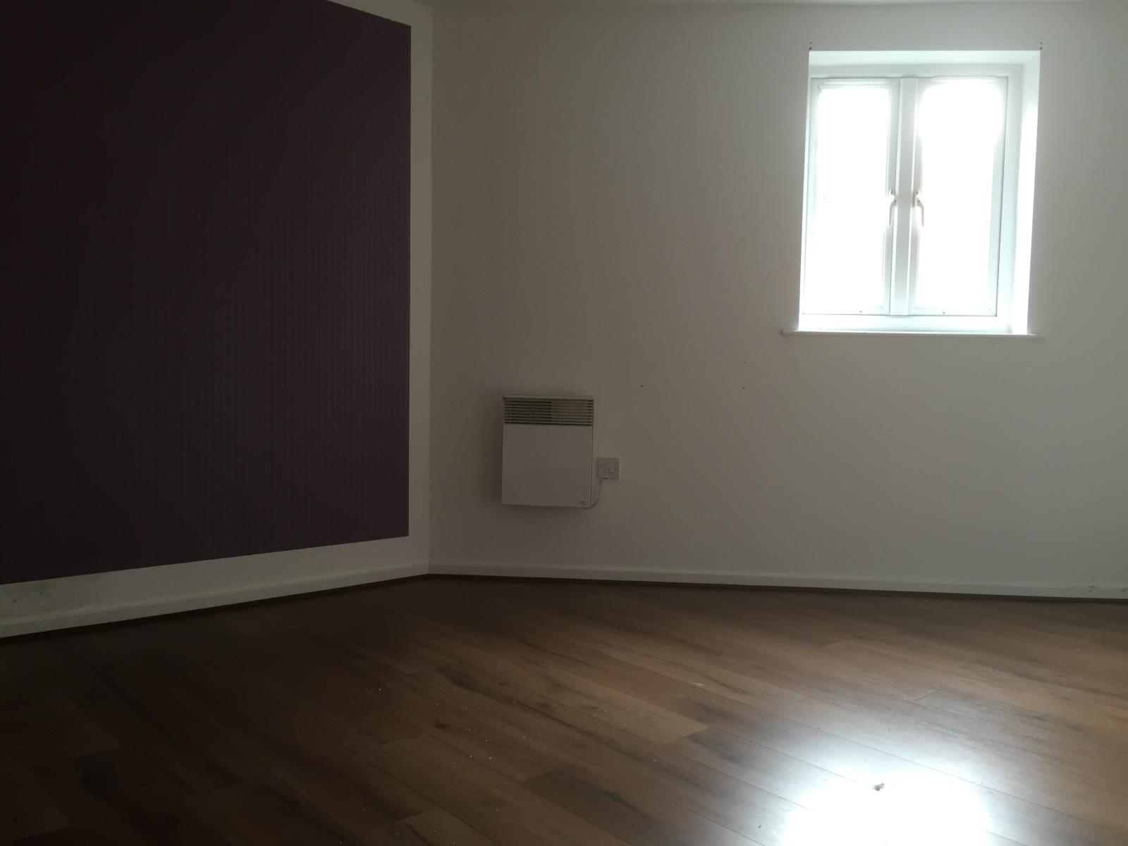 2 Bedroom Apartment Let in Manchester, M30
