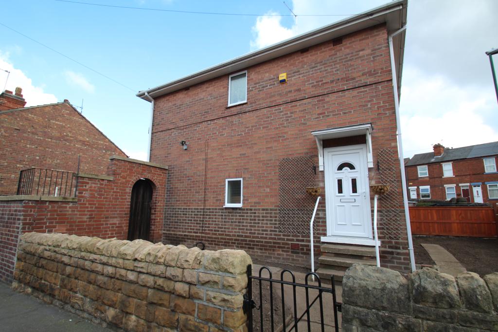 3 Bedroom End Terraced House Let In Nottingham Ng2
