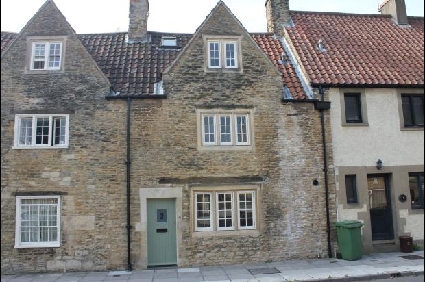 4 Bedroom Terraced House Sold in Frome, BA11