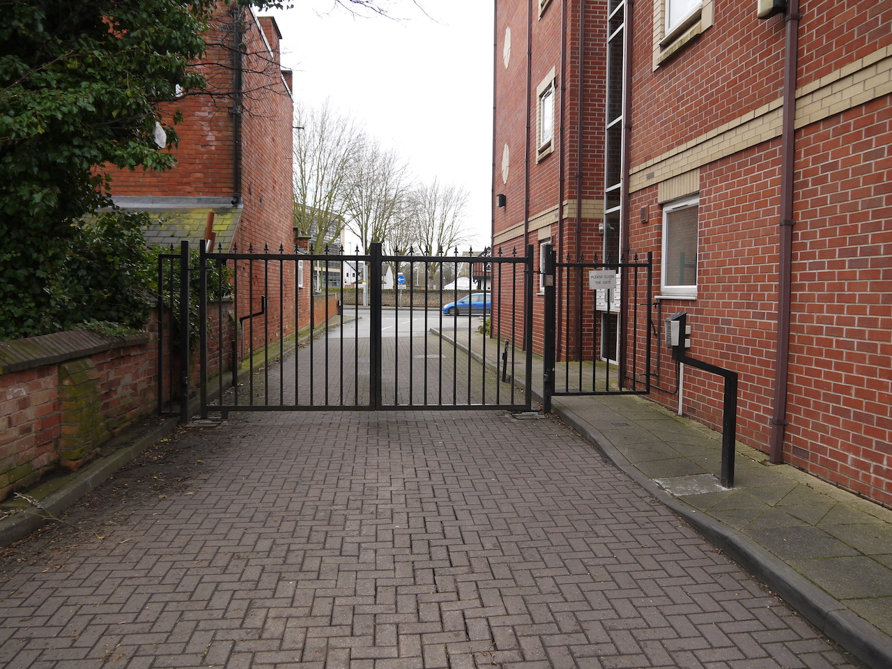 2 Bedroom Apartment Sold in Nottingham, NG2