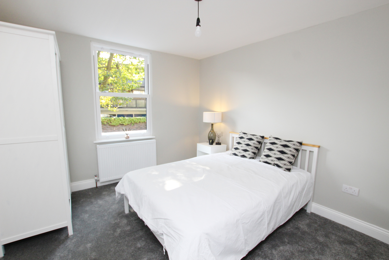 6 Bedroom Terraced House Let in London, SW2