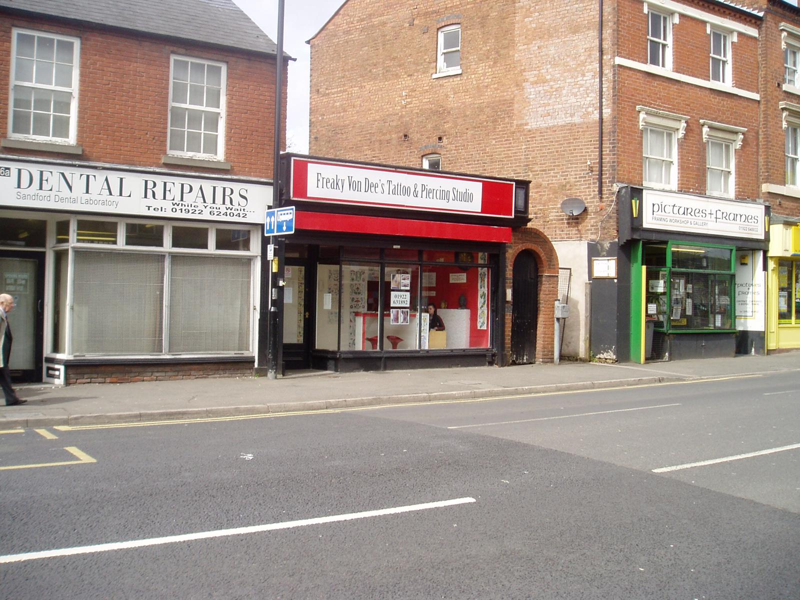 Retail Property (High Street) Let in Walsall, WS2